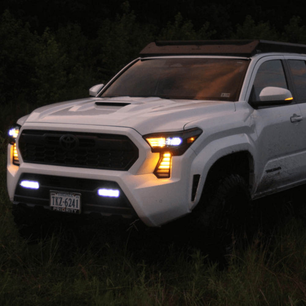 2024+ Toyota Tacoma Front Fang Fog Light Kit w/DRL